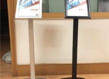 Free-standing outdoor display sign rack