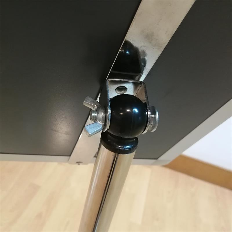 Free multi-angle adjustment sign rack