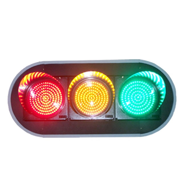 Horizontal multi-color traffic lights