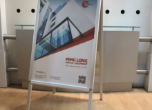 Free-standing outdoor display sign rack