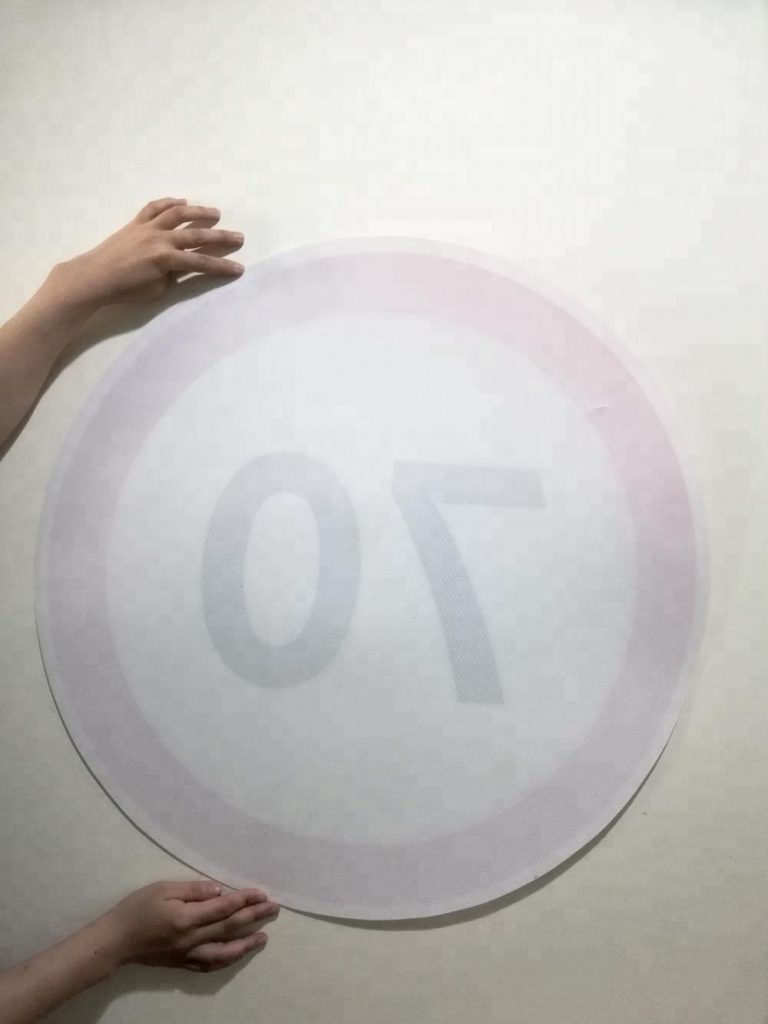 Metal speed limit round sign