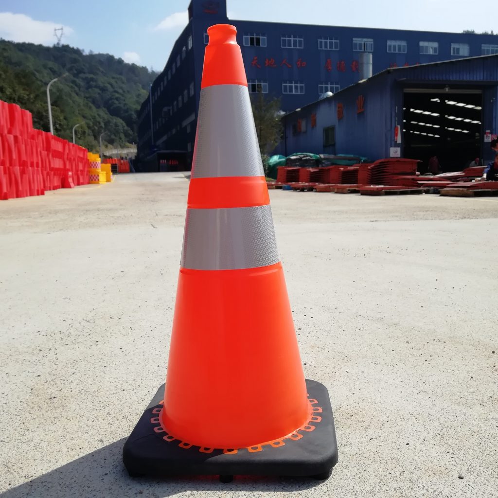 Various specifications of red traffic cones