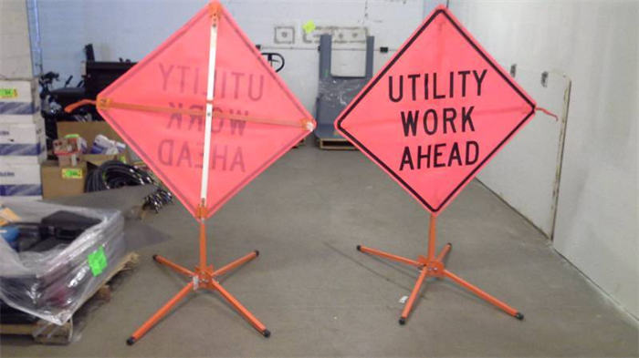 Road Work Ahead Sign Supplier Roll Up Construction Safety Signs